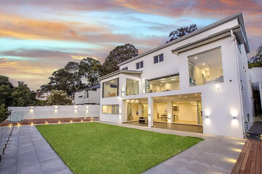 Captivating Home Designs in Kangaroo Point | Aqua Architects